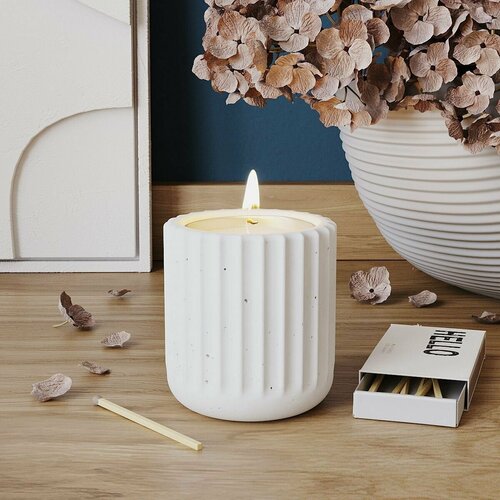 Подсвечник Chloe Slim S, 5.5х5 см, для столовых и чайных свечей (1 шт.), бетон, белый матовый