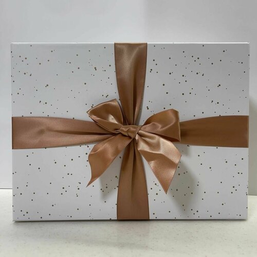 Подарочная коробка для упаковки подарка, Белая, S, прямоугольная