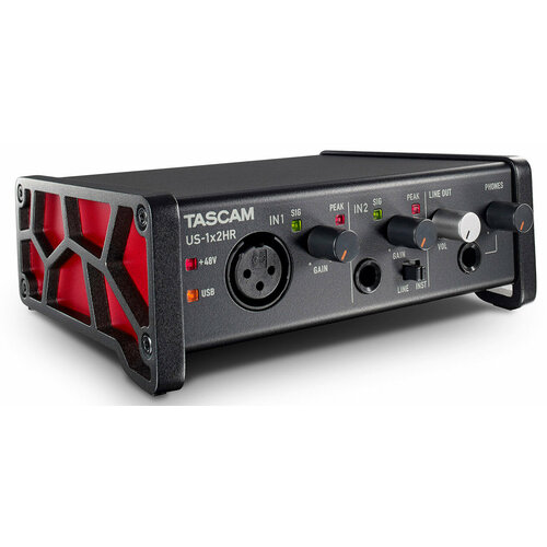 Tascam US-1x2HR - USB аудио интерфейс, 24 бит/192 кГц, XLR микр. вход, питание +48 В, 1/4" TRS лин./инстр. вход, RCA стерео вход/выход, 1/4" стерео выход на наушники, USB 2.0 Type-C (питание), microUSB, совместимость Win/MacOS X