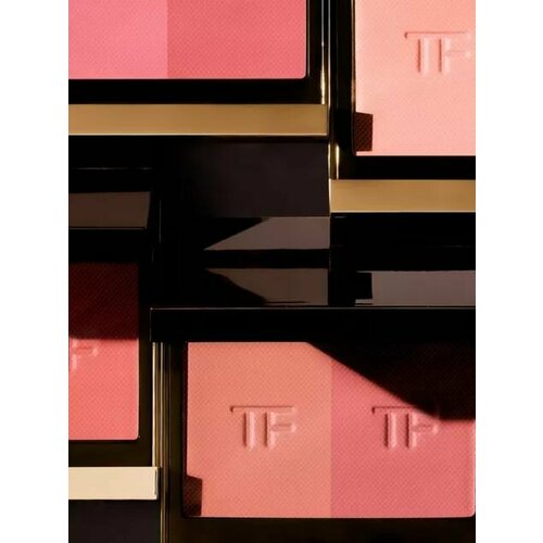 Румяна Tom Ford Shade & Illuminate (01 Brazen Rone)
