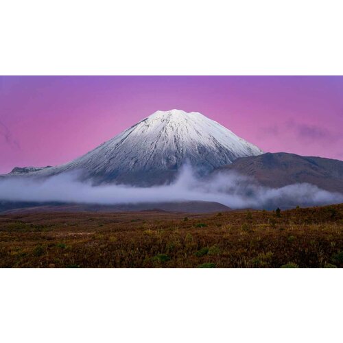 Картина на холсте 60x110 Альянс Лес "Маунт Дум вулкан Новая Зеландия" на подрамнике / интерьер/ декор