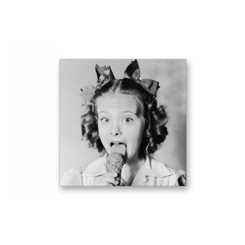 Картина на холсте | Diva Kartina | Арт Постеры. Девочка с мороженым | 40X40 см | Интерьерный постер