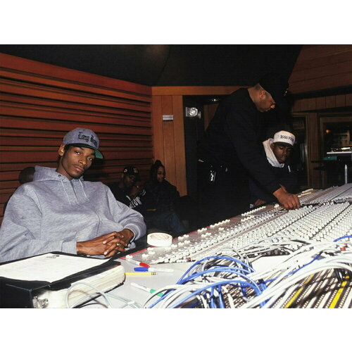 Плакат, постер на холсте Snoop Dogg Dr. Dre/Снуп Догг и Доктор Дре/музыкальные/поп исполнитель/артист/поп-звезда/группа. Размер 60 х 84 см