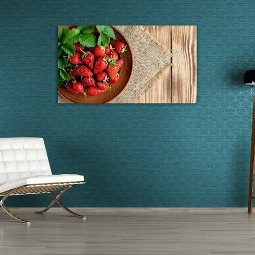 Картина на холсте 60x110 LinxOne "Лето спелые ягоды красные" интерьерная для дома / на стену / на кухню / с подрамником