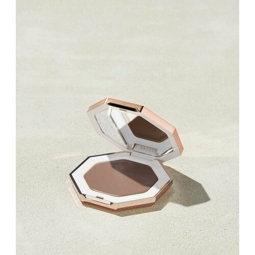 Кремовый бронзер Fenty Beauty Cheeks Out Freestyle 6,2г