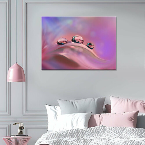 Картина интерьерная-розовые капли 70х100