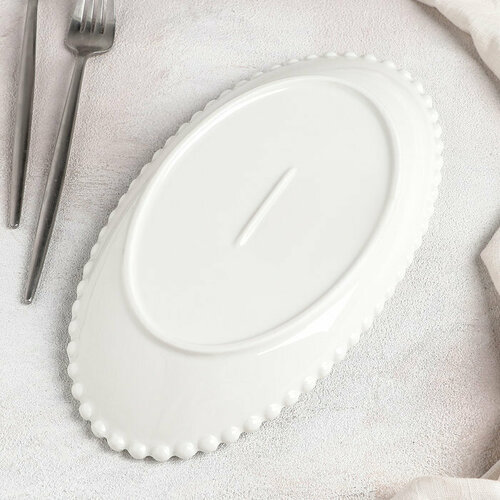 Блюдо керамическое овальное «Классика», 27,5×14×4 см, цвет белый (комплект из 3 шт)
