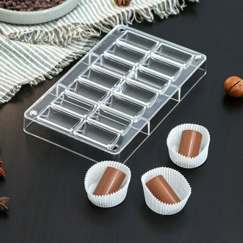 Форма для шоколада и конфет «Батончик», 14 ячеек, 20x12x2,5 см, ячейка 4×2,2×1,5 см (комплект из 9 шт)