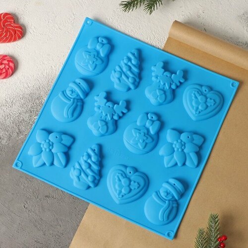 Форма силиконовая для украшений 3D Доляна «Ёлочные игрушки», 30×30 см, 12 ячеек, цвет синий