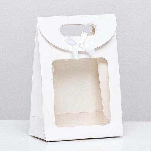 Коробка-пакет, с окном, белый, 20 х 14 х 7 см