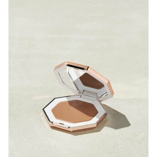 Кремовый бронзер Fenty Beauty Cheeks Out Freestyle 6,2г