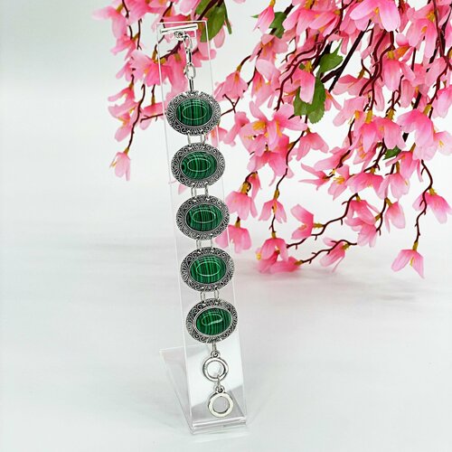 Жесткий браслет, искусственный камень, зеленый, серебристый