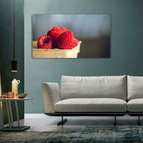 Картина на холсте 60x110 LinxOne "Макро ягоды малина" интерьерная для дома / на стену / на кухню / с подрамником