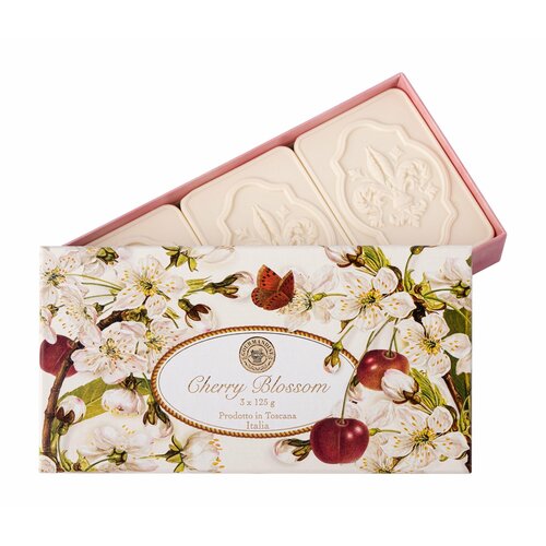 Набор натурального мыла с ароматом черешни Gourmandise Savon Parfume Cherry Blossom Set