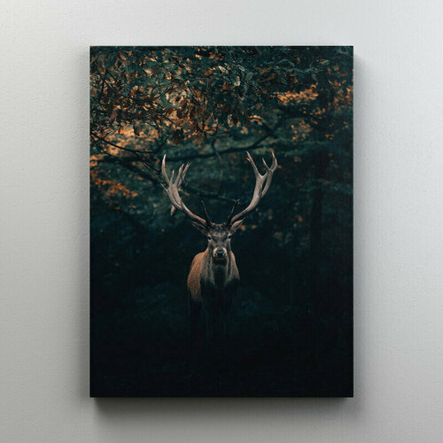 Интерьерная картина на холсте "Королевский олень в лесу" размер 22x30 см