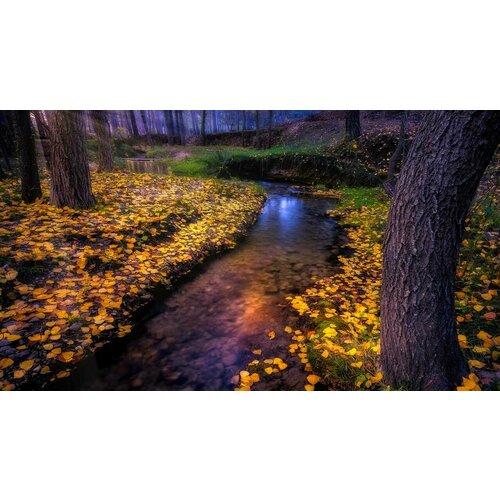 Картина на холсте 60x110 Альянс Лес "Осень ручей природа лес" на подрамнике / интерьер/ декор