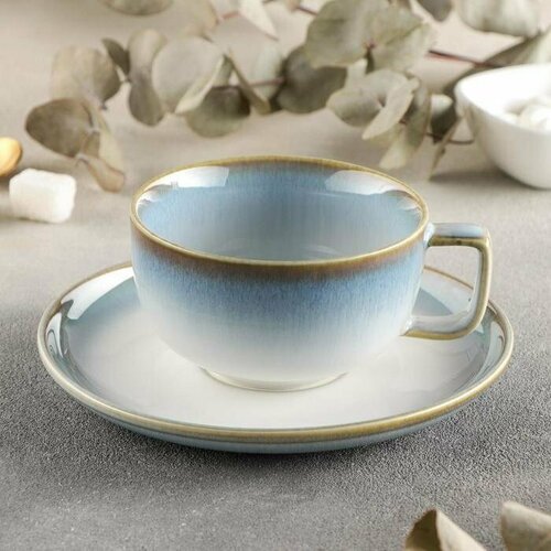 Чайная пара фарфоровая Magistro «Пэвэти», 2 предмета: чашка 220 мл, блюдце d=16,5 см, цвет голубой (комплект из 2 шт)