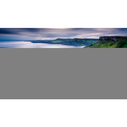 Картина на холсте 60x110 Альянс Лес "Холм спуск цветы море" на подрамнике / интерьер/ декор