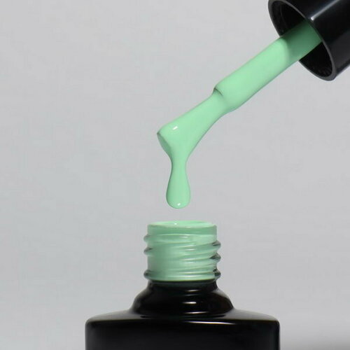 Гель лак для ногтей "DELICATE NUDE", 3-х фазный, 8 мл, LED/UV, цвет зелёный