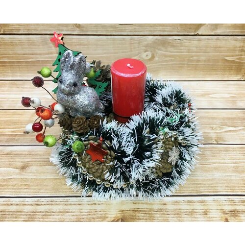 Подсвечник новогодний "Зайчик" из натуральных шишек (свеча в комплекте), диаметр 19 см