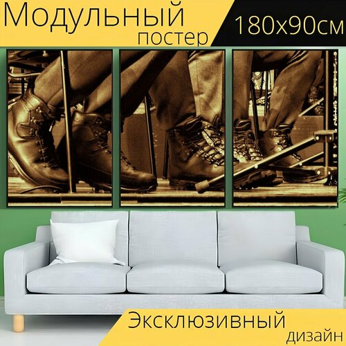 Модульный постер "Обувь, гора обуви, горные ботинки" 180 x 90 см. для интерьера