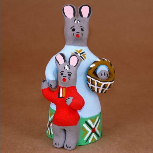 Зайчиха с зайчонком, Каргопольская глиняная игрушка, ручная авторская работа