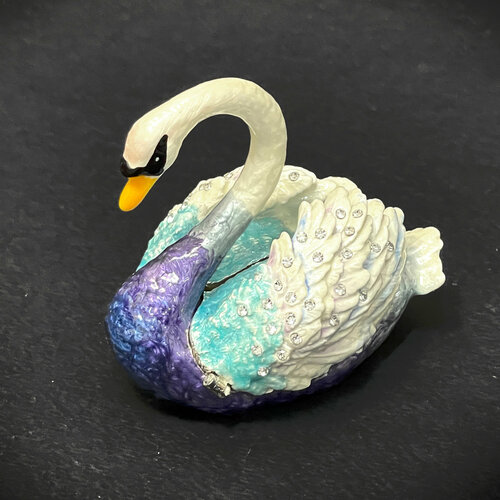 Металлическая шкатулка со стразами и цветной эмалью - Лебедь