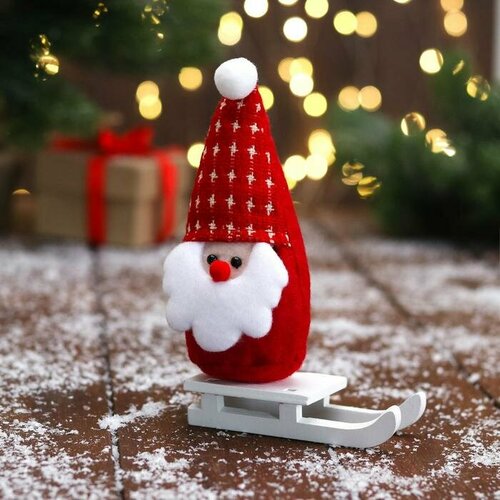 Мягкая игрушка Зимнее волшебство "Дед Мороз на санках" звезды, 5х13 см, красный