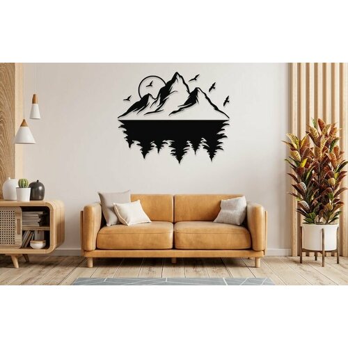 Декоративное панно деревянное, Птицы над горами (черный цвет)