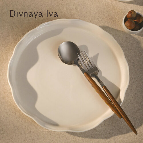 Тарелка десертная, плоская, диаметр 20 см, сервировочная керамическая тарелка, Divnaya Iva