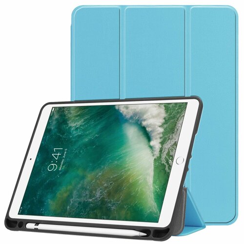 Чехол для iPad Air 1-2 / iPad 5-6 (2017-2018) 9.7" голубой TPU