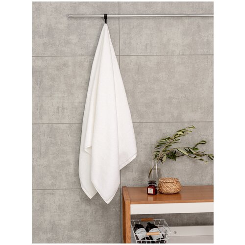 Махровое полотенце Sandal "premium" Microcotton 70*140 см, цвет - белый, пл. 550 гр.