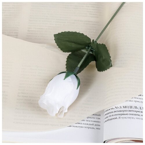 Цветы искусственные "Роза" 23 см, белый