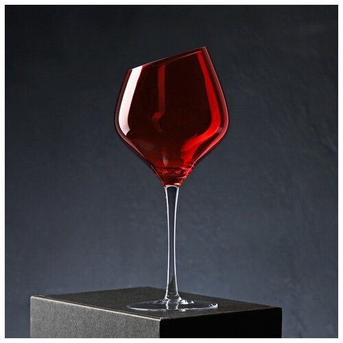 Magistro Бокал стеклянный для вина Magistro «Иллюзия», 540 мл, 10×24 см, ножка прозрачная, цвет красный