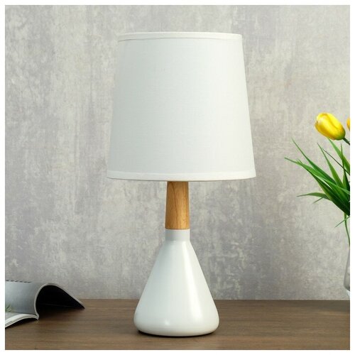 Лампа декоративная RISALUX 320613/1, E14, 40 Вт, белый