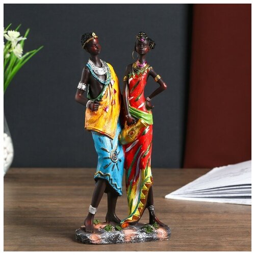 Сувенир полистоун "Молодая пара из Африки" микс 31,5х8х16 см