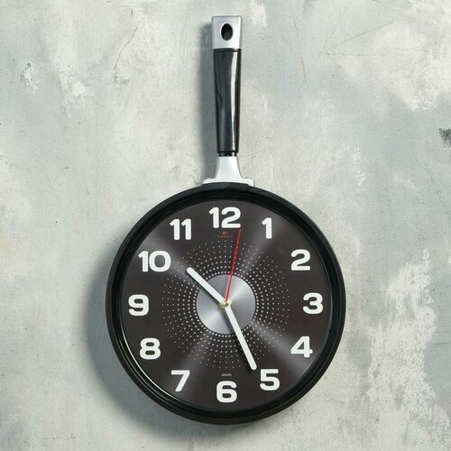 Часы настенные, серия: Кухня, "Сковорода", плавный ход, 25х43 см, корпус черный, часы интерьерные