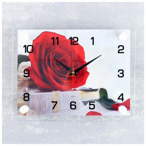 Рубин Часы настенные, серия: Цветы, "Роза с подарком", 20х26 см микс