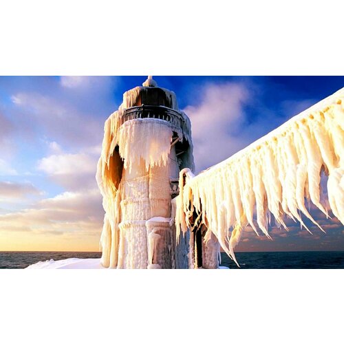 Картина на холсте 60x110 Альянс Лес "Небо маяк море лед зима" на подрамнике / интерьер/ декор