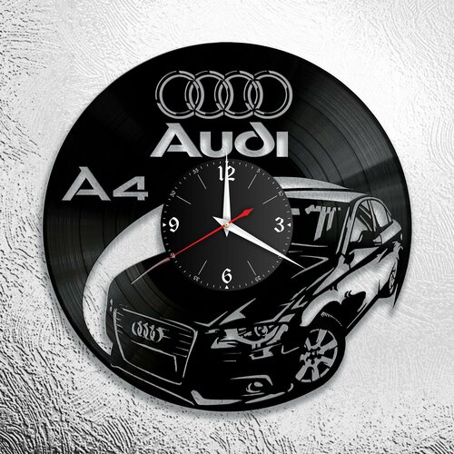 Настенные часы из виниловой пластинки с изображением Audi A4