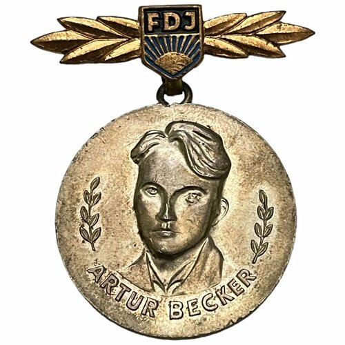 ГДР, медаль "Артура Беккера" (Artur Becker) II класс 1961-1990 гг.