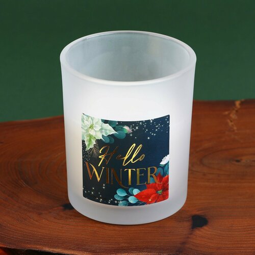 Свеча в стакане «Hello winter», аромат еловые шишки, 7 х 7 х 8,5 см.