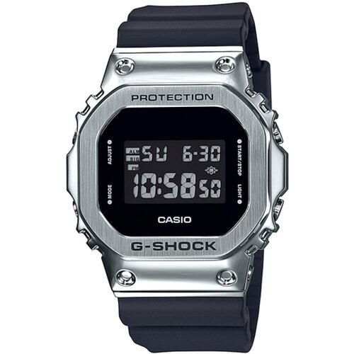 Наручные часы CASIO G-Shock GM-5600-1, черный, серебряный