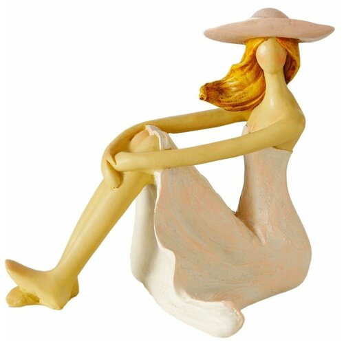 Декоративная статуэтка романтичная курортница сидящая (обхватившая руками колени), полистоун, 12 см, Boltze 2010818-2