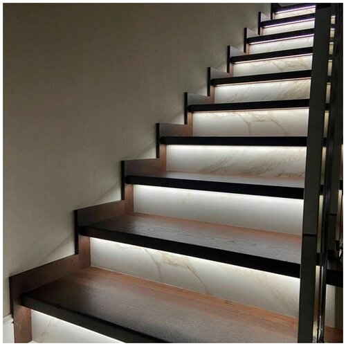 Умная подсветка для лестницы с накладными датчиками движения Uzens, однотонная, черный