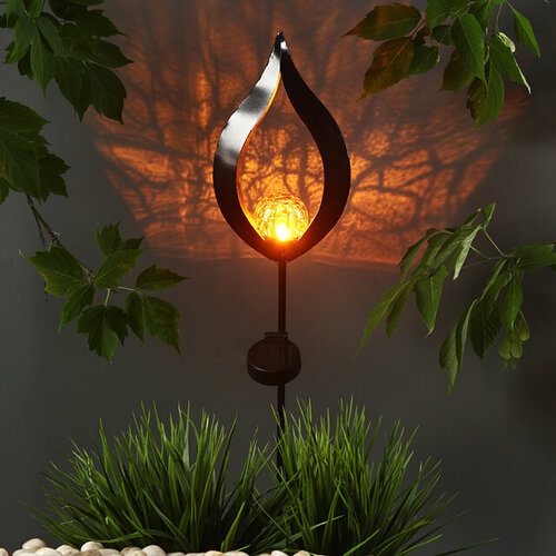 Koopman Садовый светильник на солнечной батарее Solar - Fire Flower 93 см, IP44 512000640