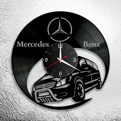 Настенные часы из виниловой пластинки с изображением Mercedes VITO