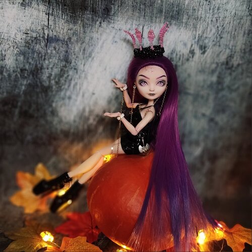 "Королева пауков" - шарнирная коллекционная кукла ооак ручной работы