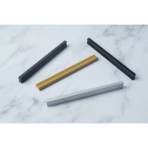 Ручка мебельная, накладная Гранд - 124 мм, межцентровое расстояние - 96мм, цвет покрытия - Черный матовый