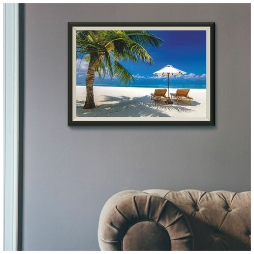 Постер Лето, море, пальма, пляж, шезлоги 70х50 см в тубусе ПолиЦентр